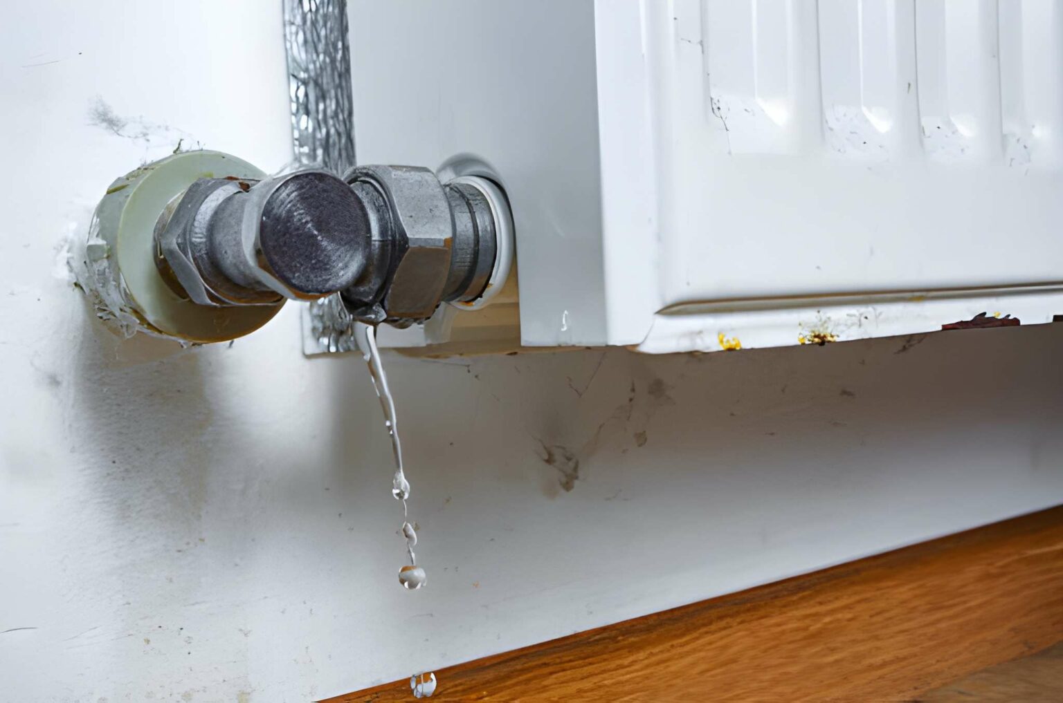 What to Do When a Water Pipe Bursts at Home